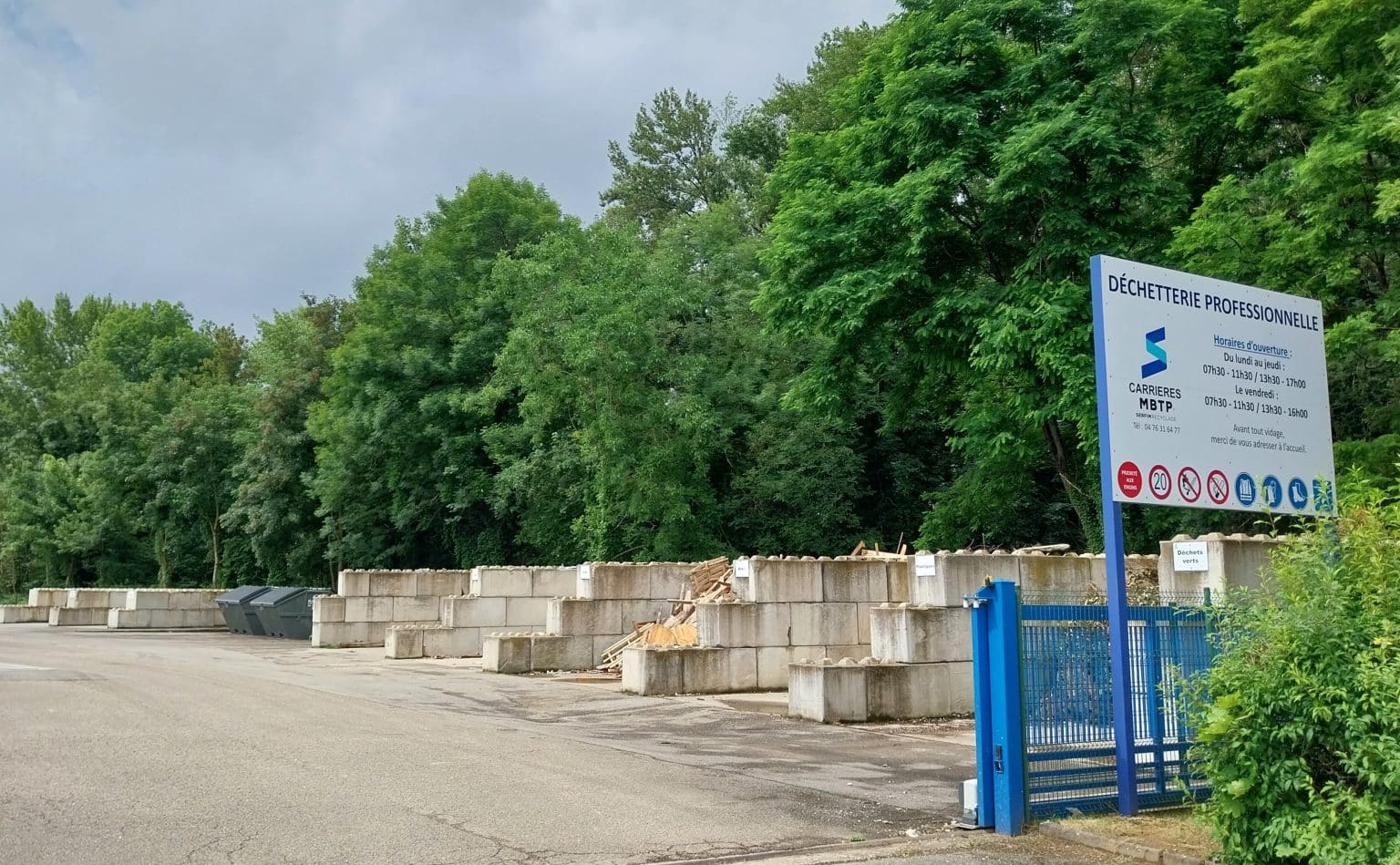 Déchèterie professionnelle de St Genix-les-Villages - Serfim